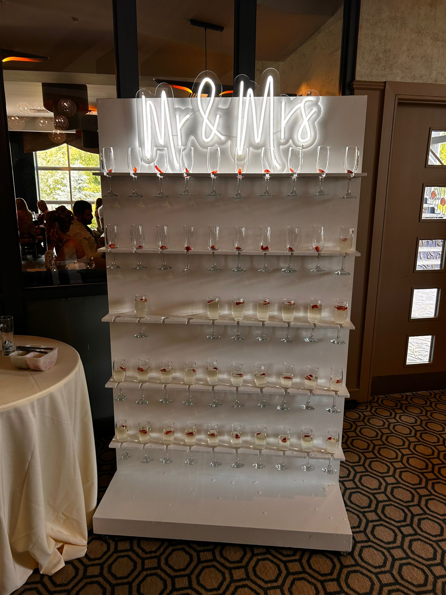 Prosecco Wall with Neon Sign - WowWeddings