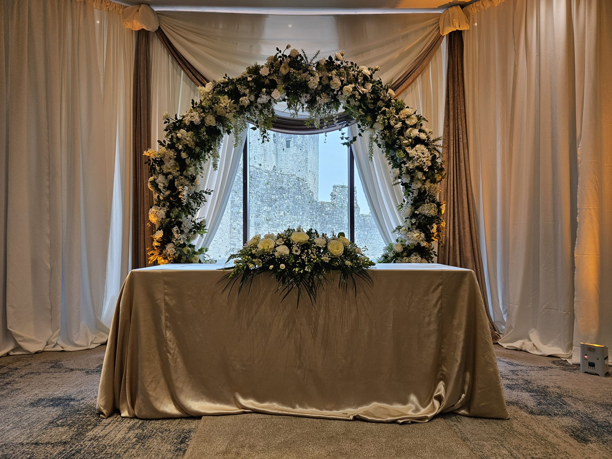 Civil Ceremony Décor Trim Castle | Elegant Wedding Styling by Wow ...